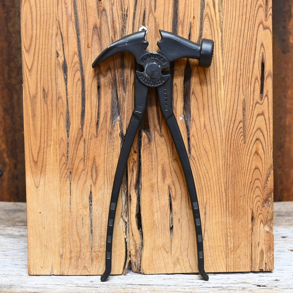 Ranch Tools – Hay Hooks, Shovels, Hammers & Horse Gear – Atomic 79