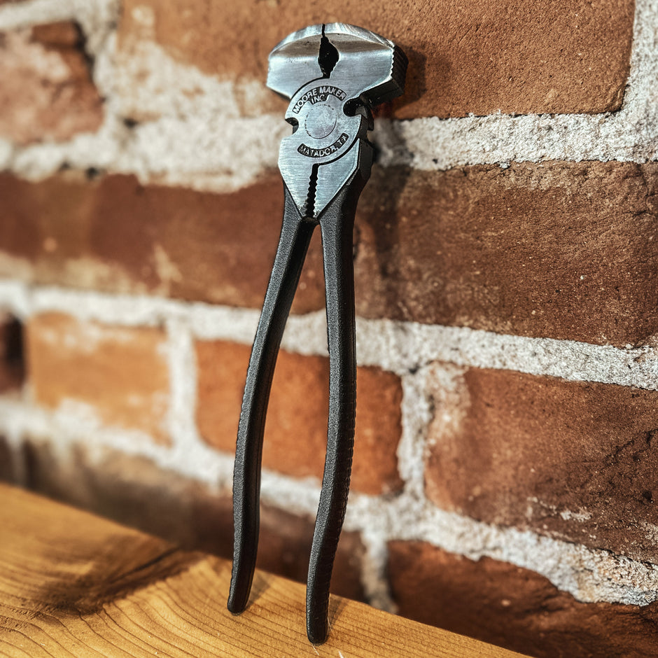 Ranch Tools – Hay Hooks, Shovels, Horse Gear – Atomic 79