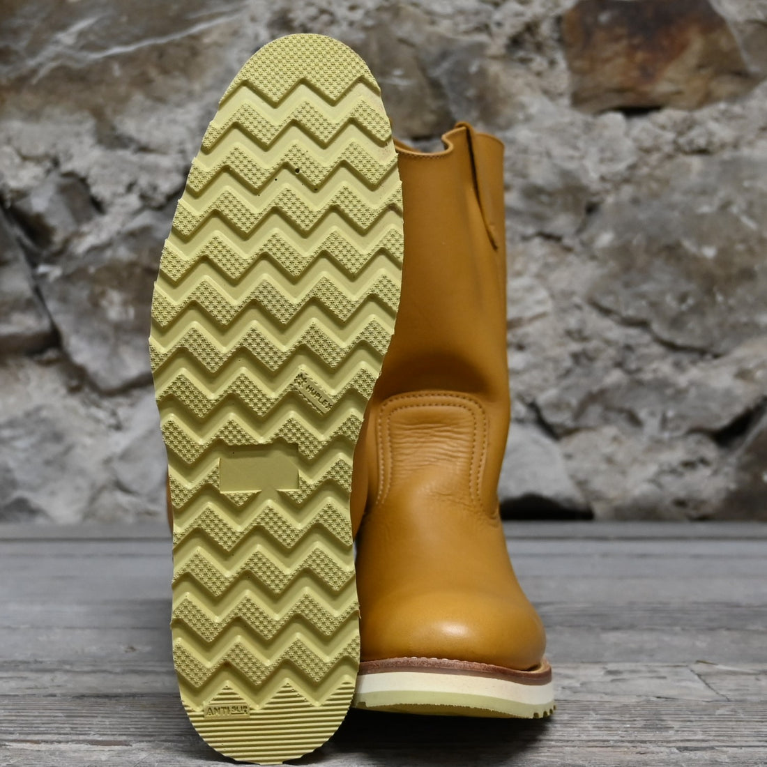 Nutted Calf Men's Super Lettuce Picker 9" Top with Tan Cowhide Vamp an ...